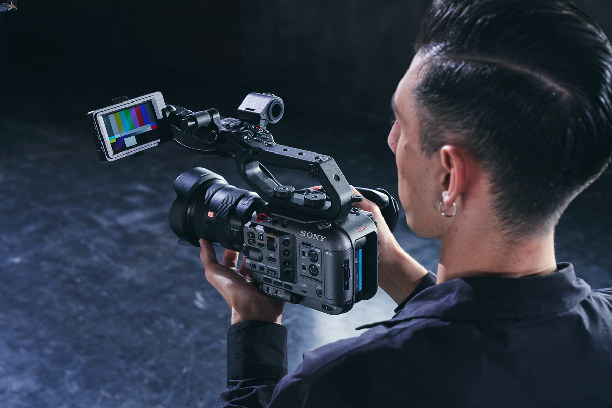 Sony ILME FX6 Alpha FX6 | Sensore Full Frame | Digital Cinema Came ...